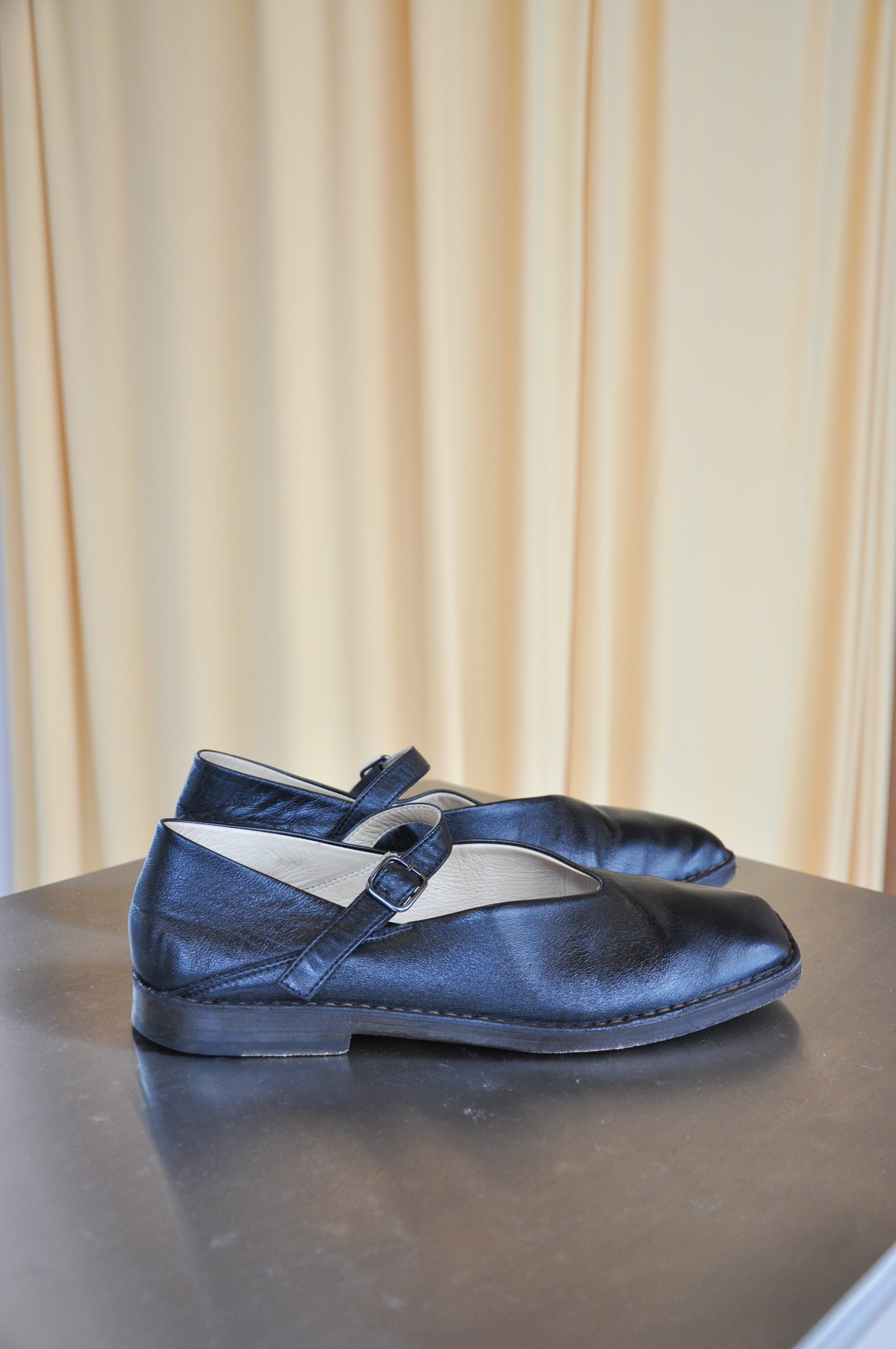 Lemaire Leather Ballet Flats - black – Sullys Wellington