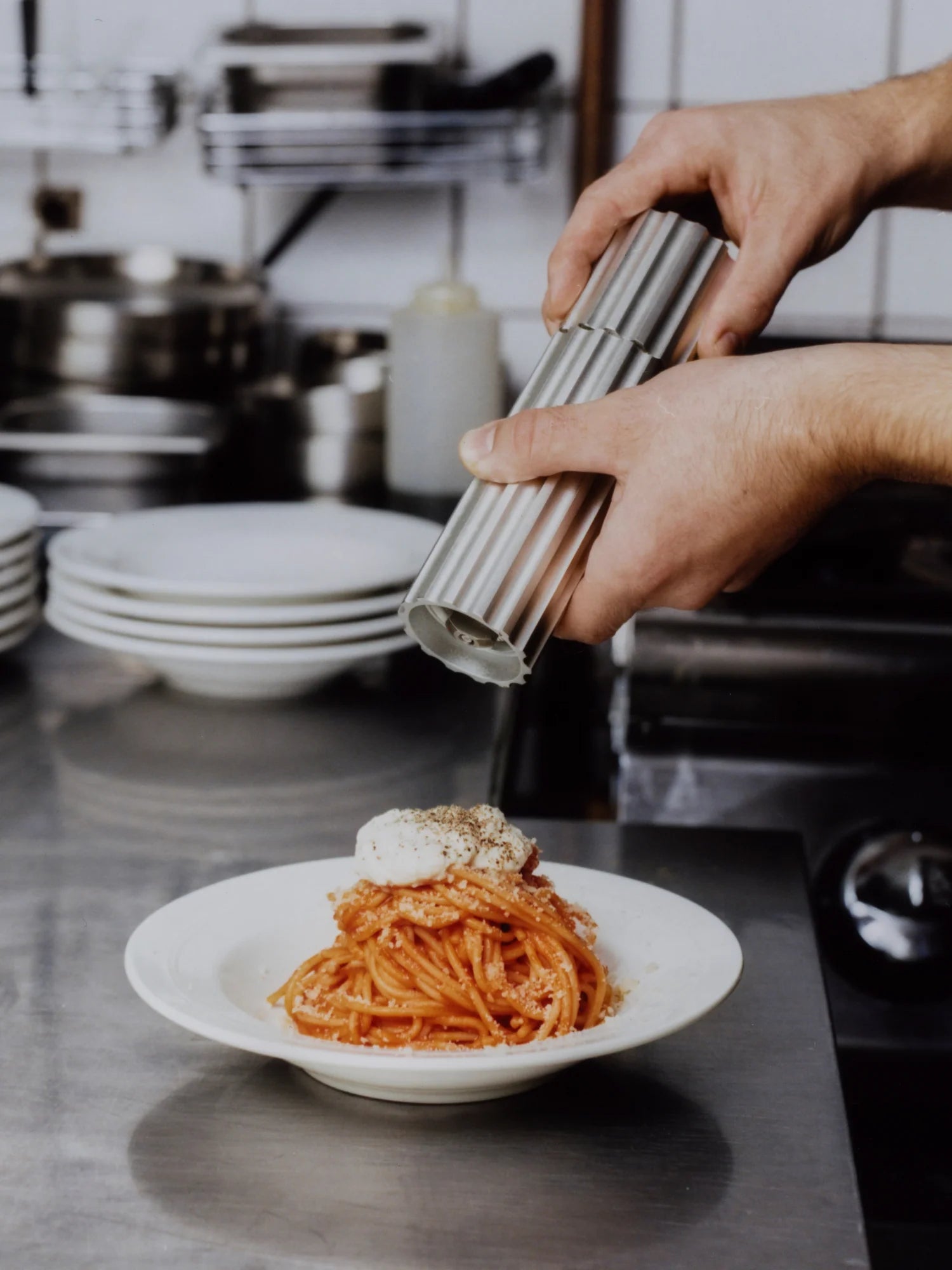 Aluminum Pepper Mill – Sullys Wellington